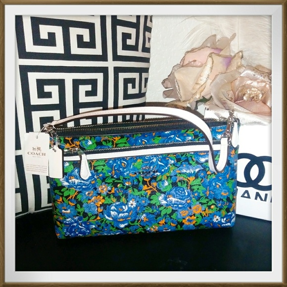 Coach | Bags | Coach Posey With Pop Out Pouch | Poshmark